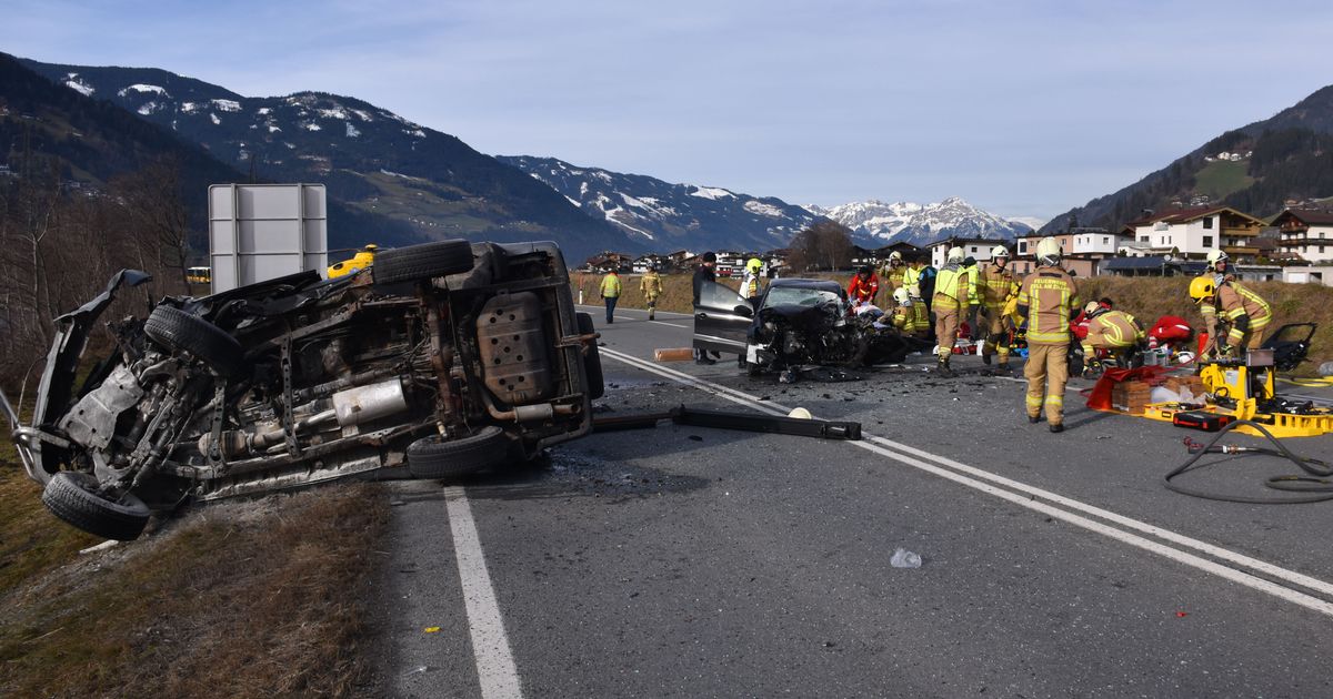 Polizei sucht Zeugen nach Großeinsatz bei schwerem Unfall in Aschau | Tiroler Tageszeitung ...