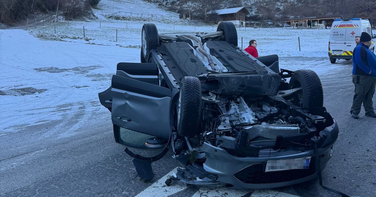Schutzengel fuhr mit: Auto mit Kleinkindern an Bord überschlug sich in ...