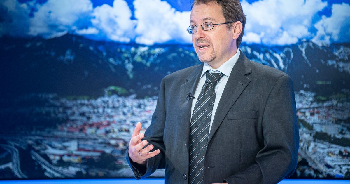 Volkswirt Christoph Hauser: Fachhochschule in Kufstein lohnt sich ...