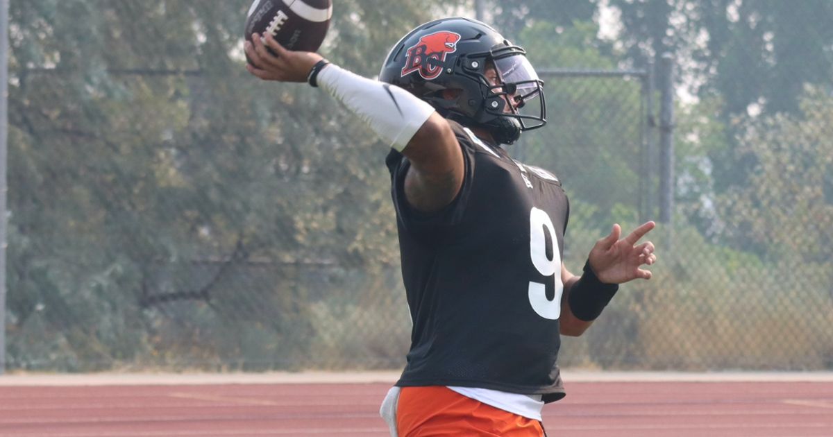 „Ich spüre bereits die Liebe!": Neuer Quarterback für Swarco Raiders ...