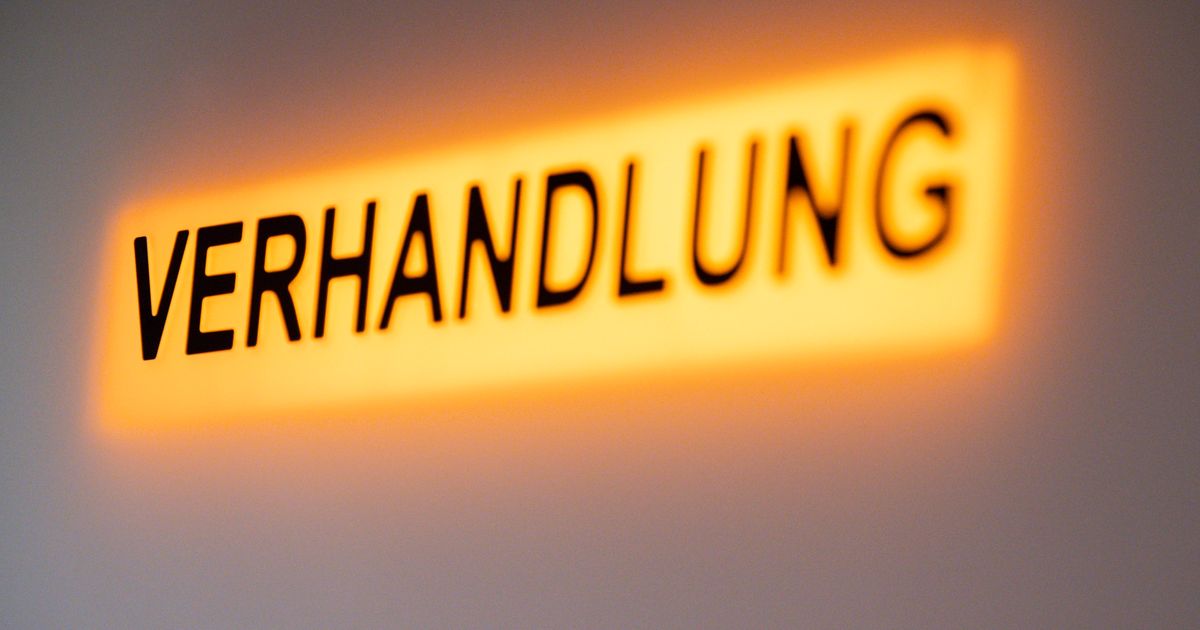 Nach Tod zweier Kinder: Angeklagte bestreitet illegales Autorennen | Tiroler Tageszeitung ...