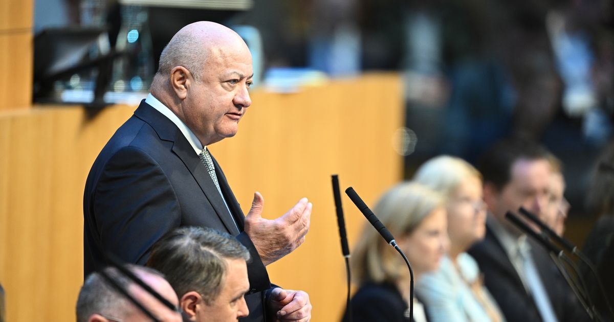 „Historische Herausforderung“: Stocker und Babler loben im Nationalrat ...