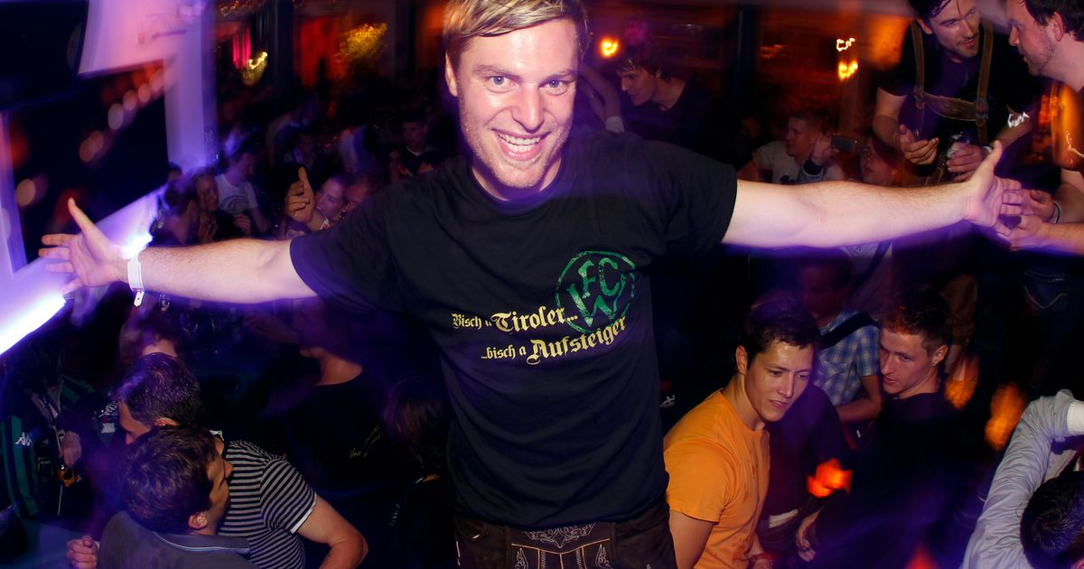 Unterrainer schenkt den Wacker-Fans beim Cup-Fest in Ebbs 100 Freibier ...