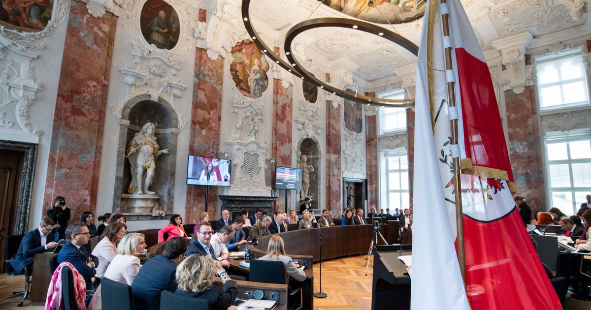 Hitzige Debatte um „Benimm-Regeln“ für Tiroler Landtag und Regierung ...