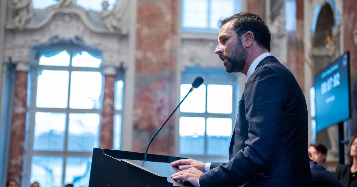 Dornauer zeigte im Landtag Reue: „Es war ein Fehler, bei Benko stehen ...