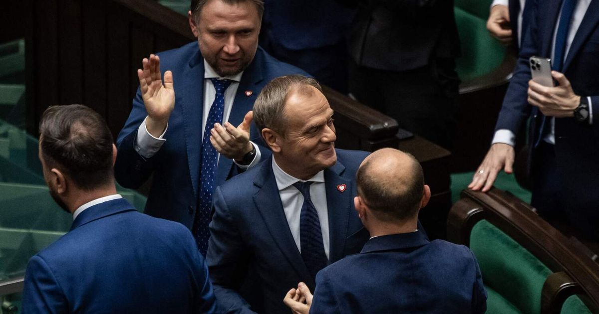 Machtwechsel in Polen: Parlament nominiert Tusk zum künftigen Regierungschef | Tiroler ...