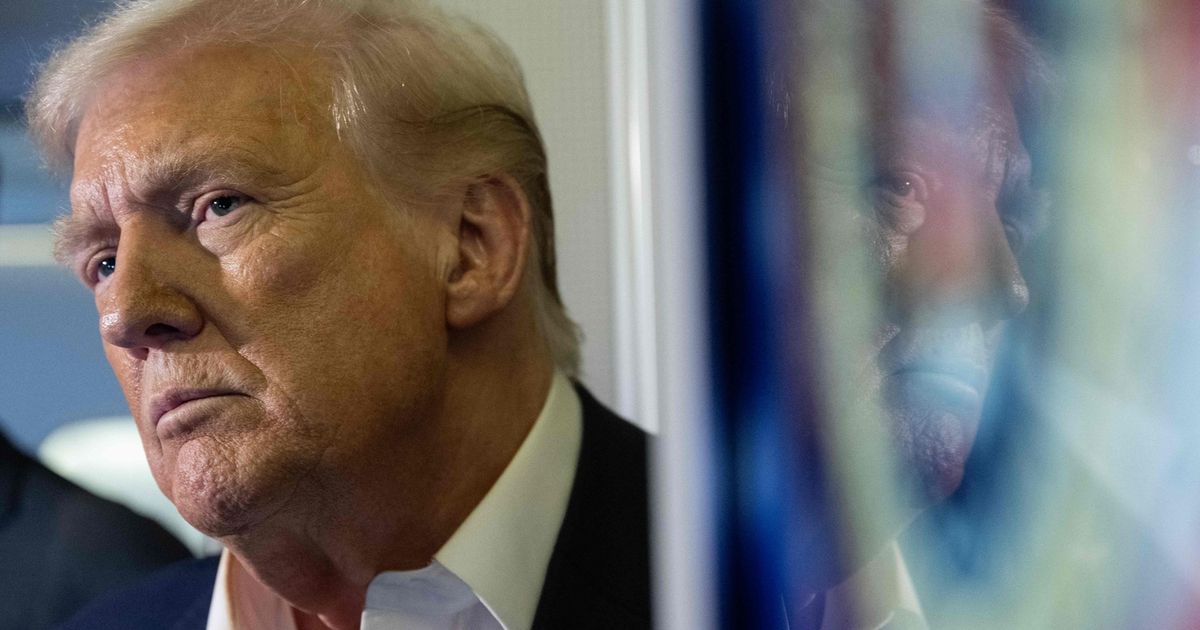 „Würde es liebend gerne tun“: Trump heizt Debatte über dritte Amtszeit als US-Präsident an ...