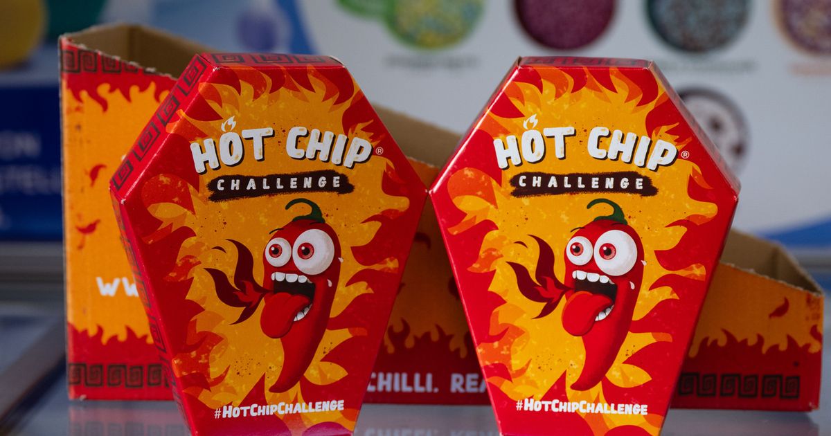 Zu scharf, zu gefährlich: Berüchtigte Chili-Chips in Deutschland ...