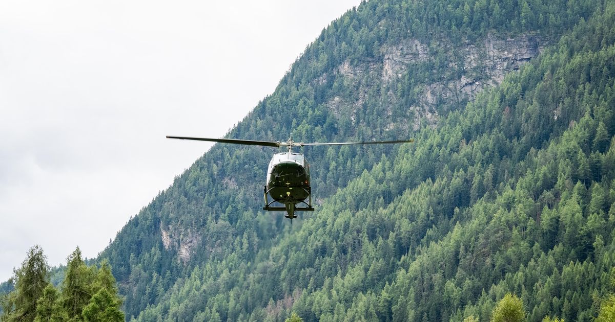 Heeres-Heli konnte wetterbedingt nicht zum Hochwassereinsatz nach Tirol ... Heeres-Heli konnte wetterbedingt nicht zum Hochwassereinsatz nach Tirol ...