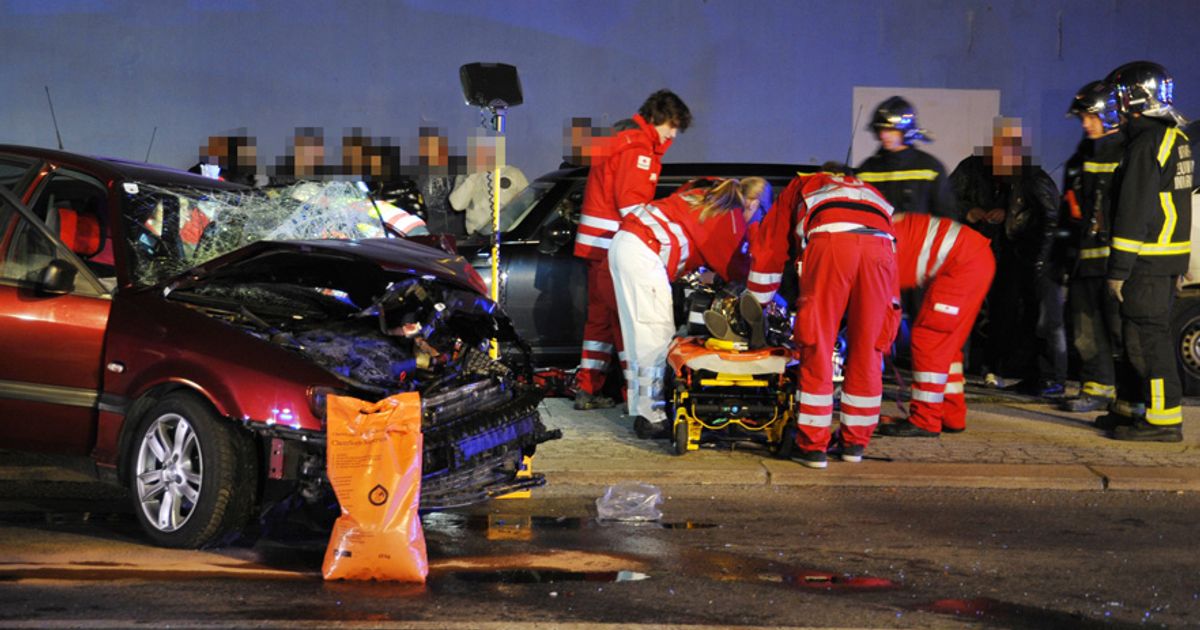 Nationalrat: Strafen für „Gaffer“ beschlossen | Tiroler Tageszeitung ...