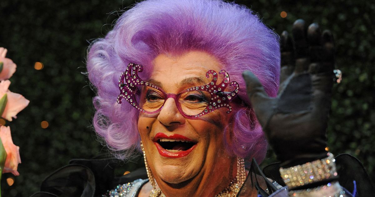 Der Mann, der Dame Edna war: Komiker Barry Humphries ist tot | Tiroler ...
