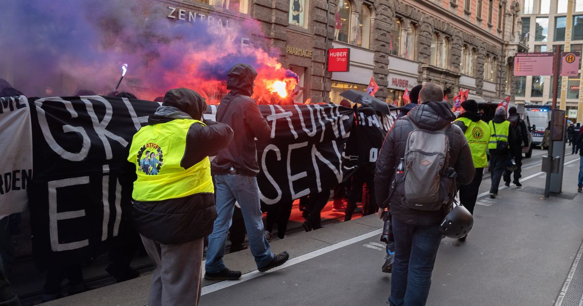 „Schwarzer Block“ auf „Grenzen töten“-Demo in Innsbruck erwartet: 200 ...